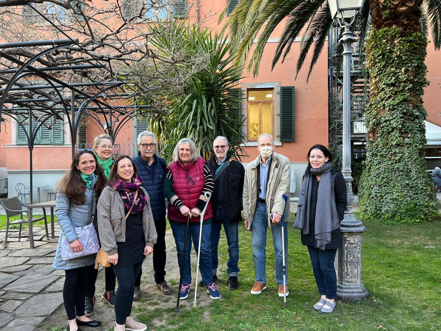 Class of 2000 Art History Graduates Reunite at the Villa Rossa ...